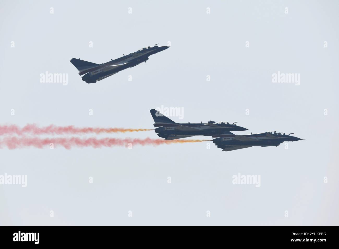 The Chinese Air Force's "August 1st" Aerobatic Team performs flight ...