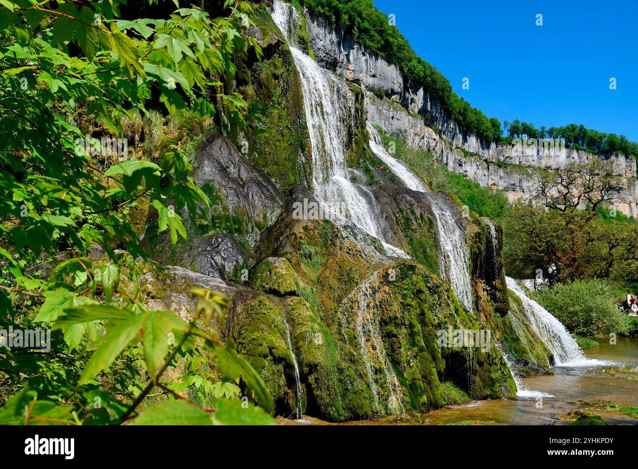 Tuff waterfall and cliffs of the Reculee de Baume les Messieurs, Jura ...