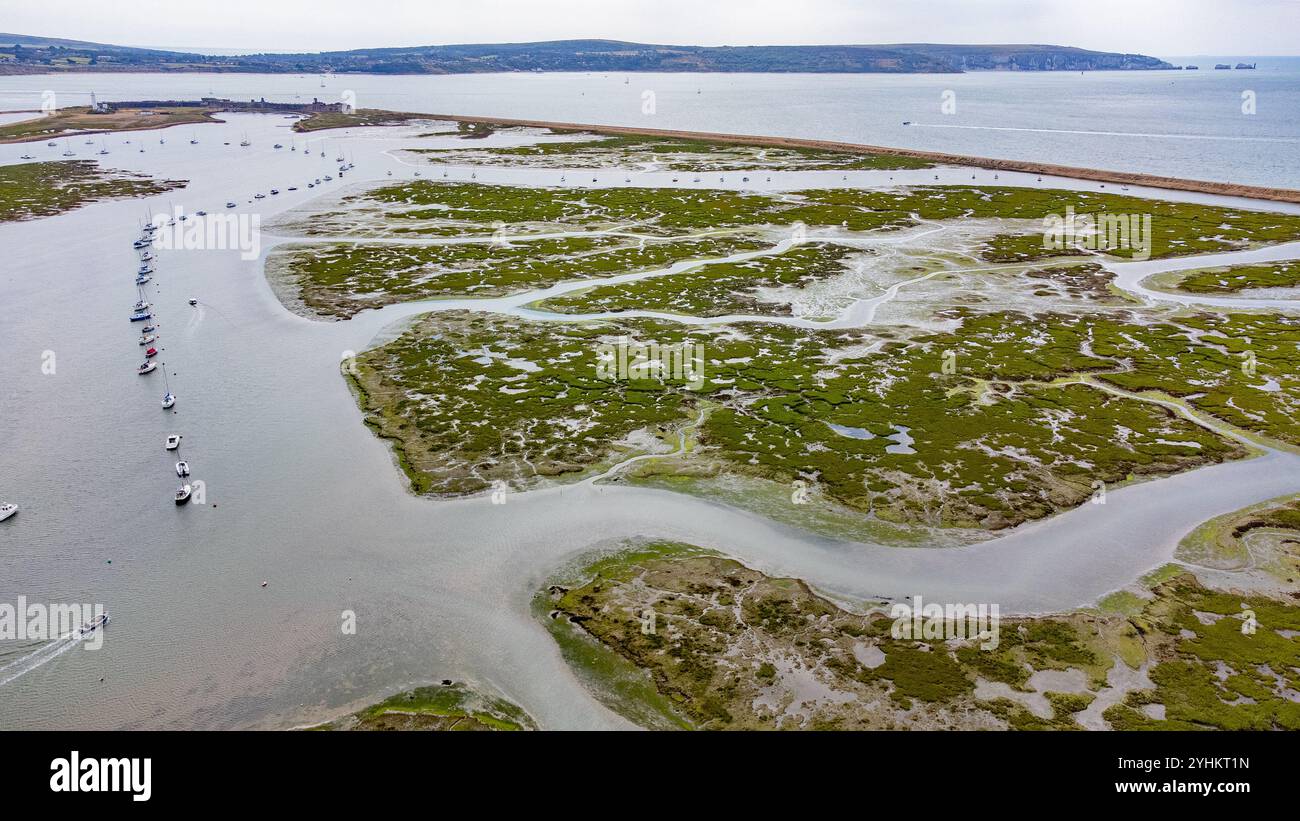 Lymington and keyhaven marshes nature reserve hi-res stock photography ...