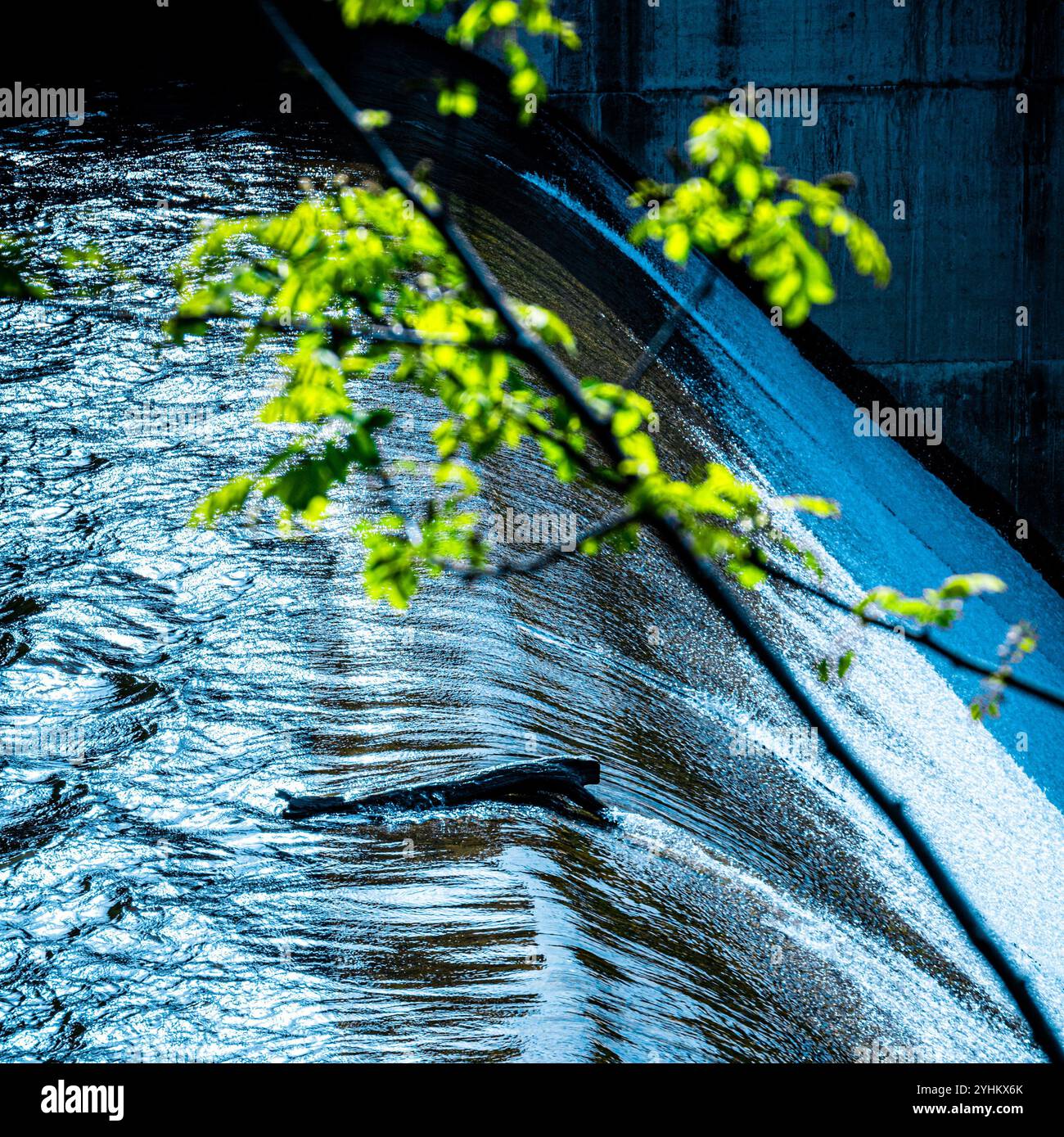 Stream flowing on water hi-res stock photography and images - Alamy