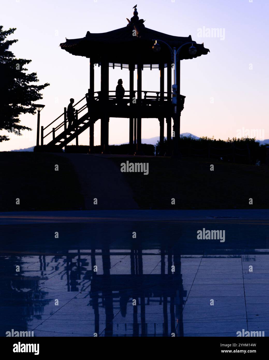 Cultural surface hi-res stock photography and images - Alamy