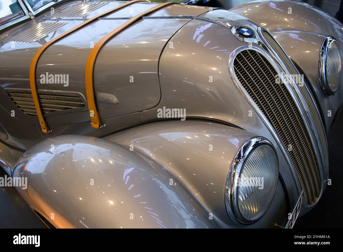 1938 bmw 3 series 328 roadster hi-res stock photography and images - Alamy