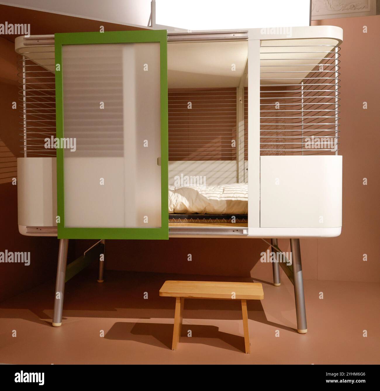 Iconic breton box bed hi-res stock photography and images - Alamy