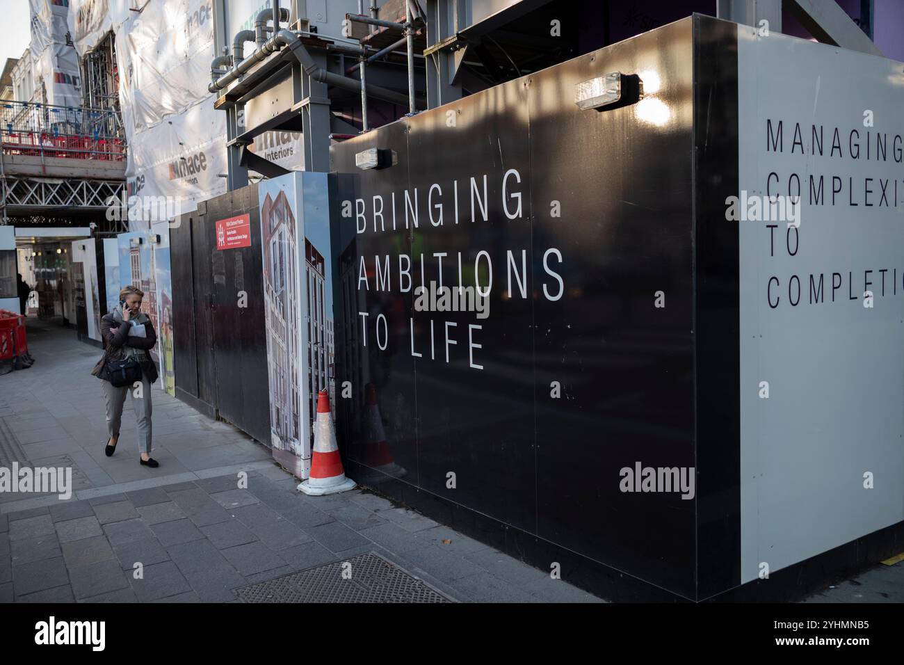 London residents walking to work on the Hanover Square area of Mayfair ...