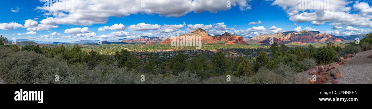 Panorama overview of Sedona; Arizona; USA Stock Photo - Alamy