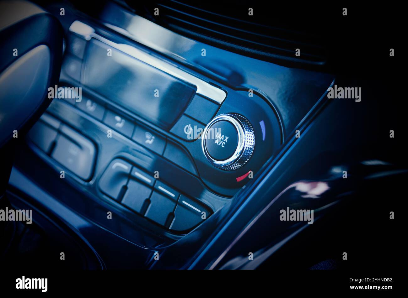 Car air conditioning system. Car air conditioning system. Air condition ...