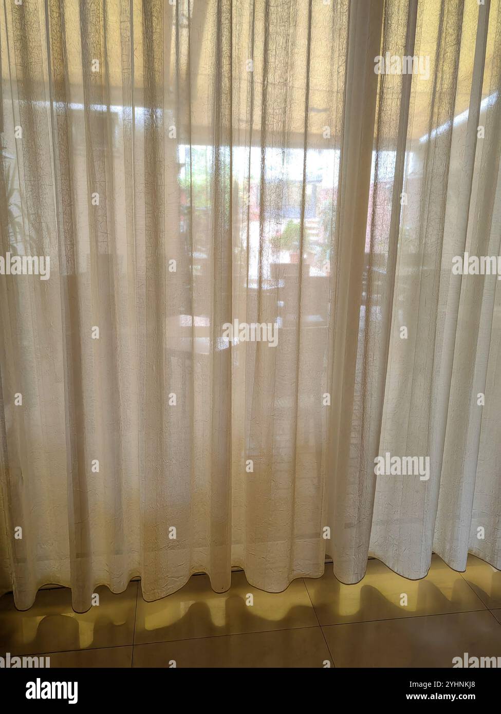 Framing tables hi-res stock photography and images - Alamy