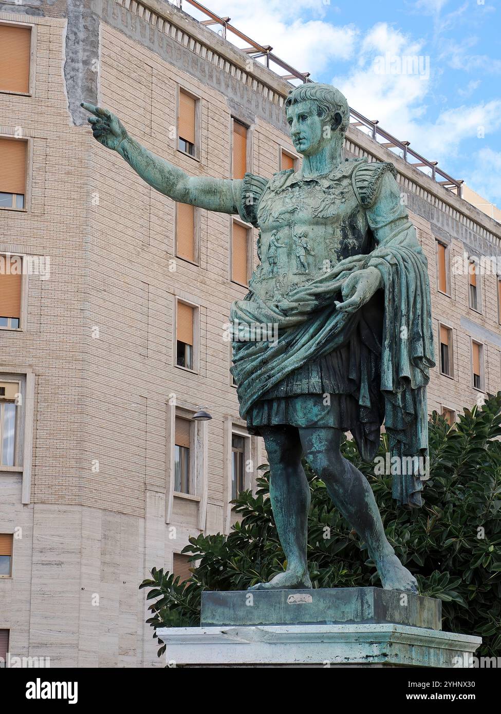 Statua di Augusto, Statue of Augustus, Naples, Napoli, Campania region ...