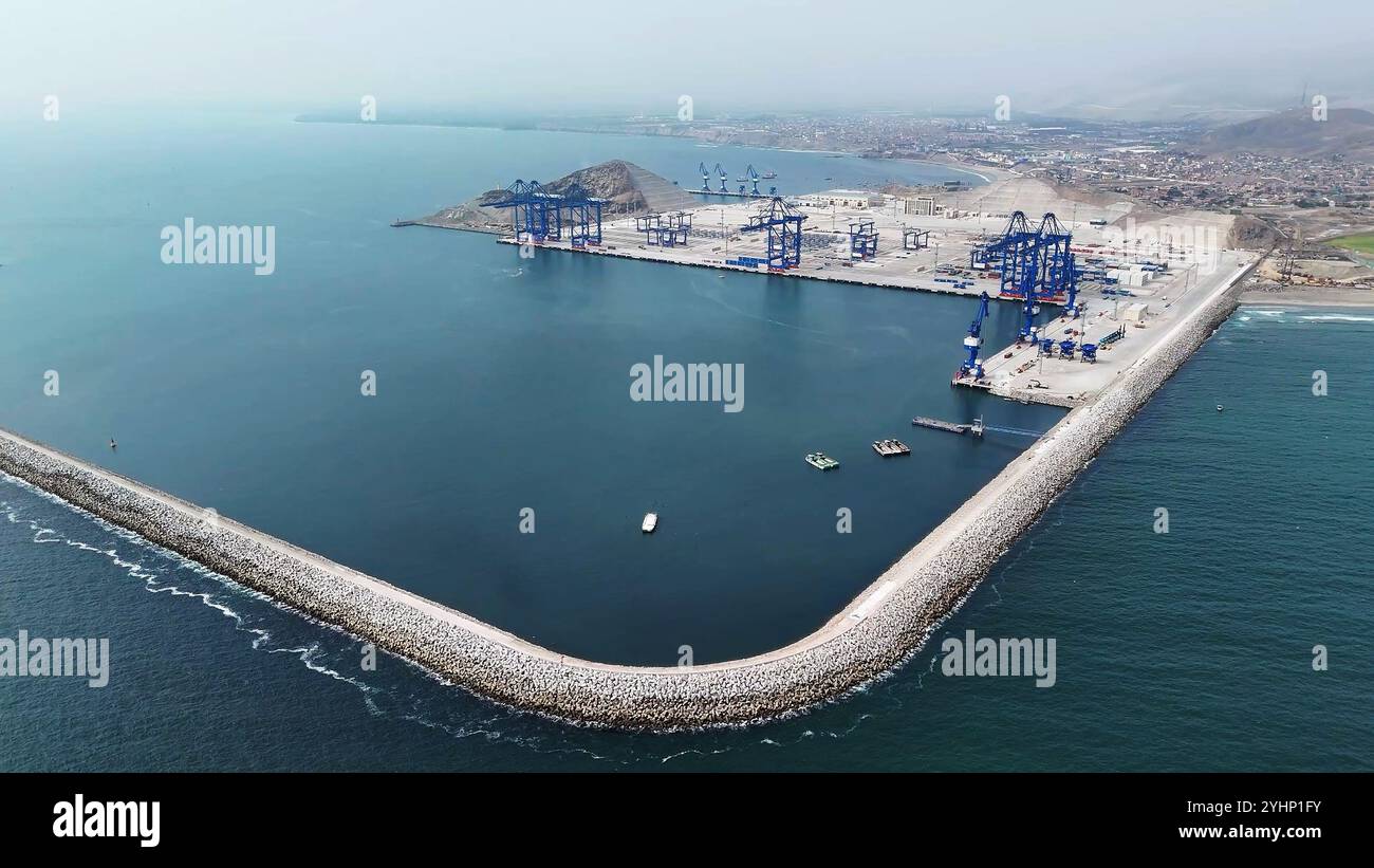 Chancay, Peru. 12th Nov, 2024. View of the port of Chancay, which is 60 ...