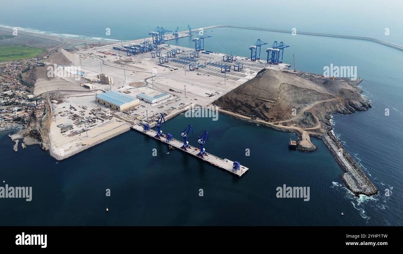 Chancay, Peru. 12th Nov, 2024. View of the port of Chancay, which is 60 ...