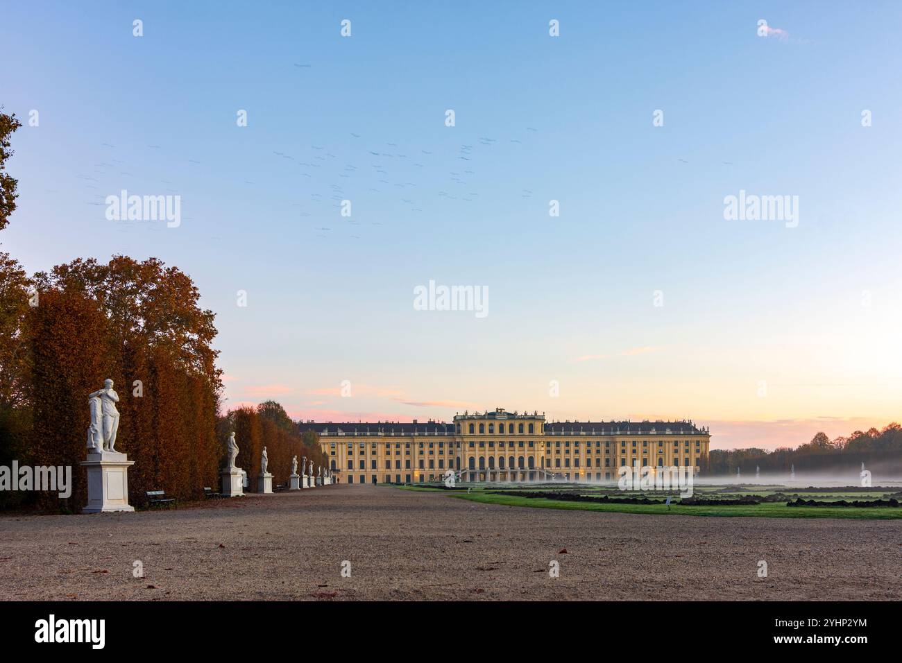 Vienna: Schloss Schönbrunn Palace, main facade in 13. Hietzing, Wien ...