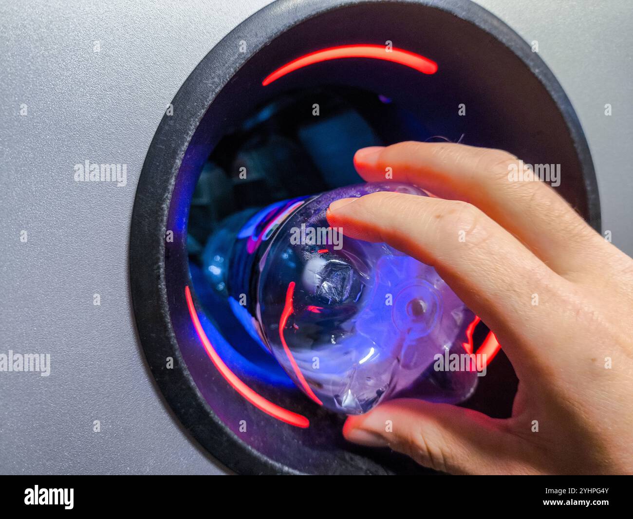 Reverse vending machine germany hi-res stock photography and images - Alamy