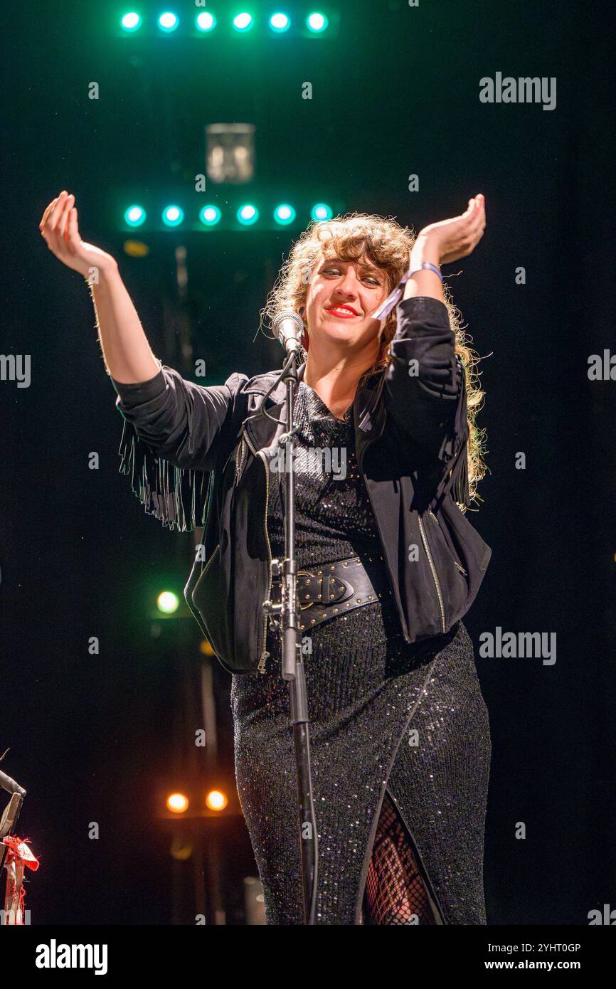 Hot damn scandal hi-res stock photography and images - Alamy