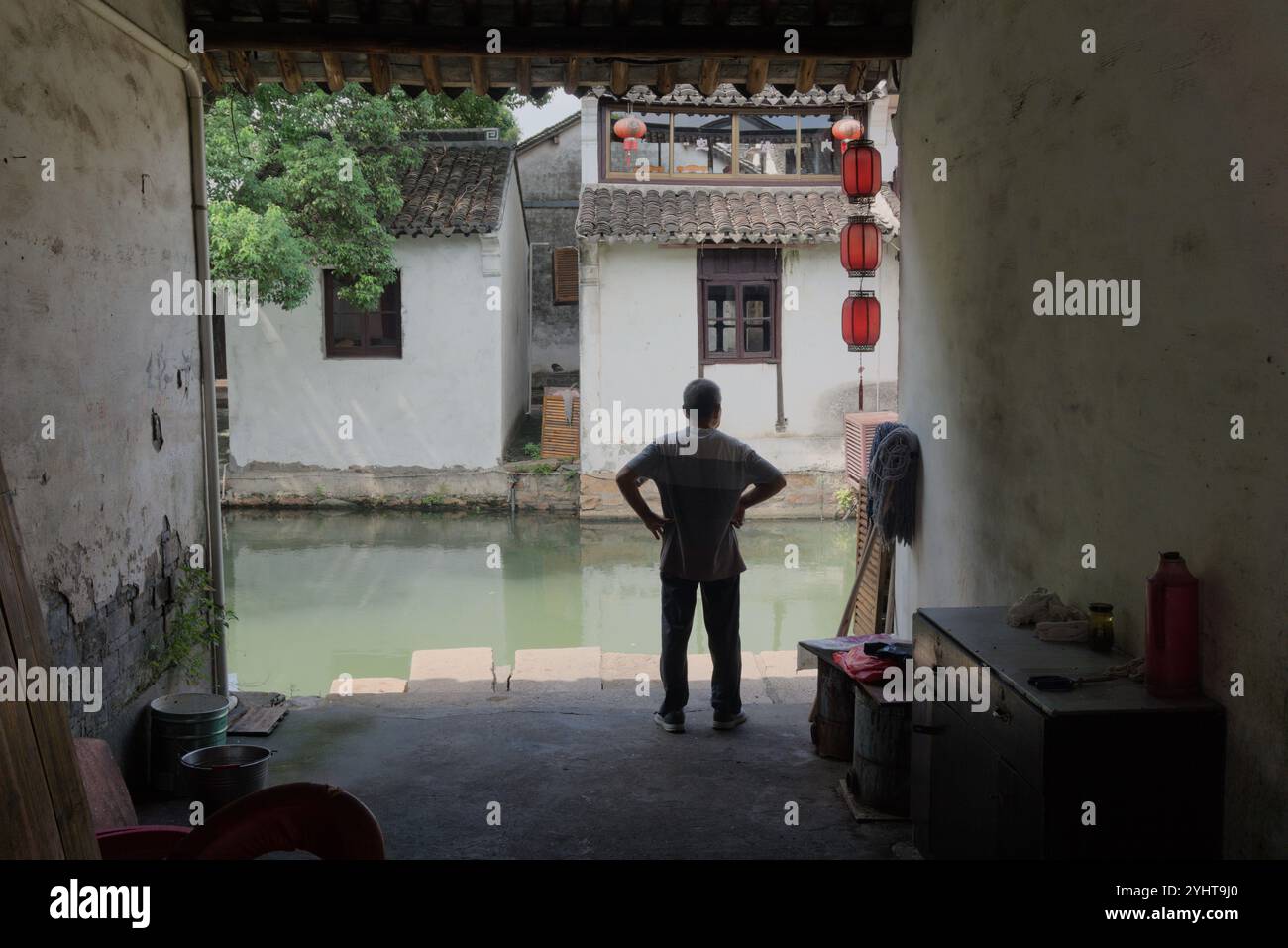 Old chinese man hi-res stock photography and images - Alamy