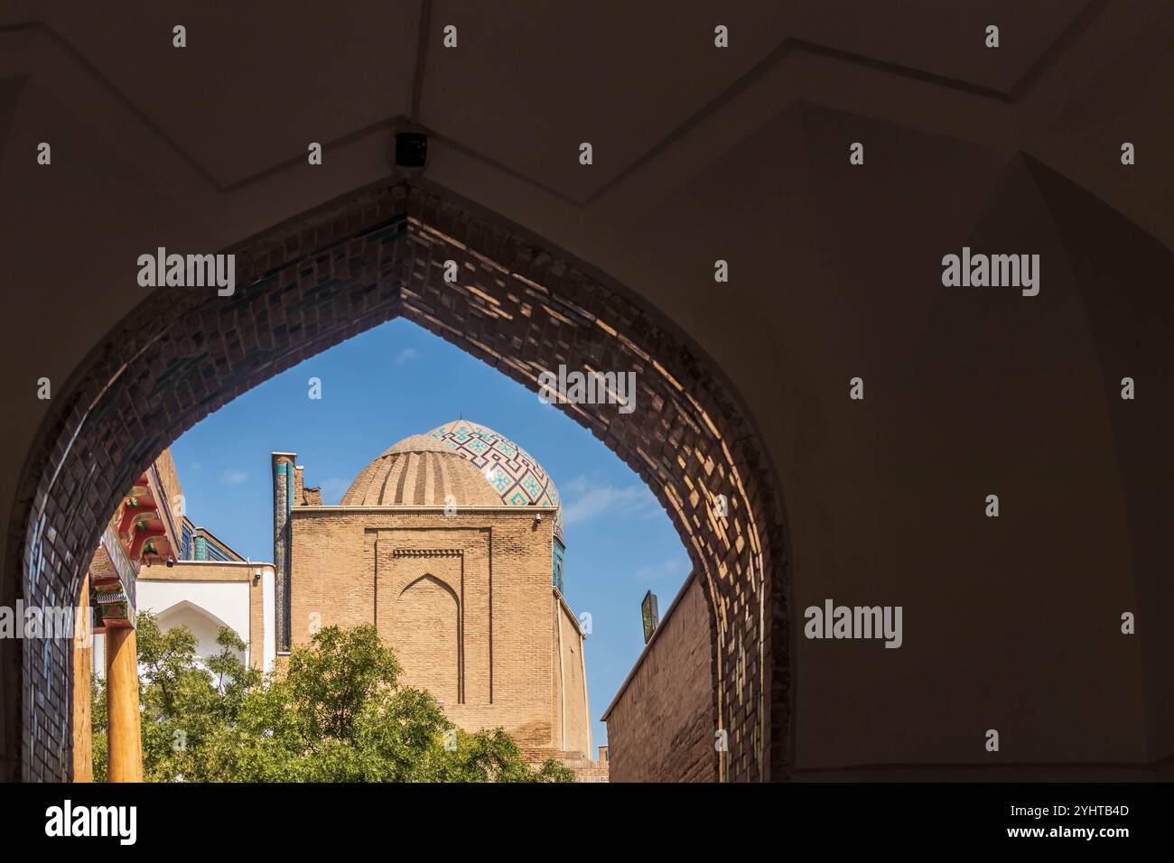 Entrance gate and Madrasa, Shahi Zinda necropolis, Afrosiyob Citadel ...