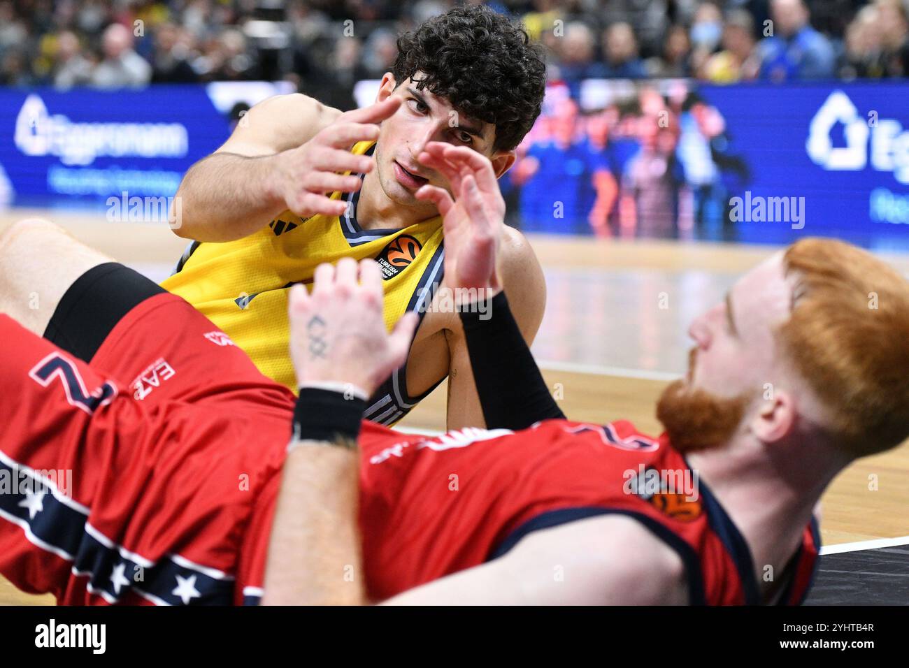 Gabriele Procida (ALBA Berlin, #1) und Niccolo Mannion (Emporio Armani ...