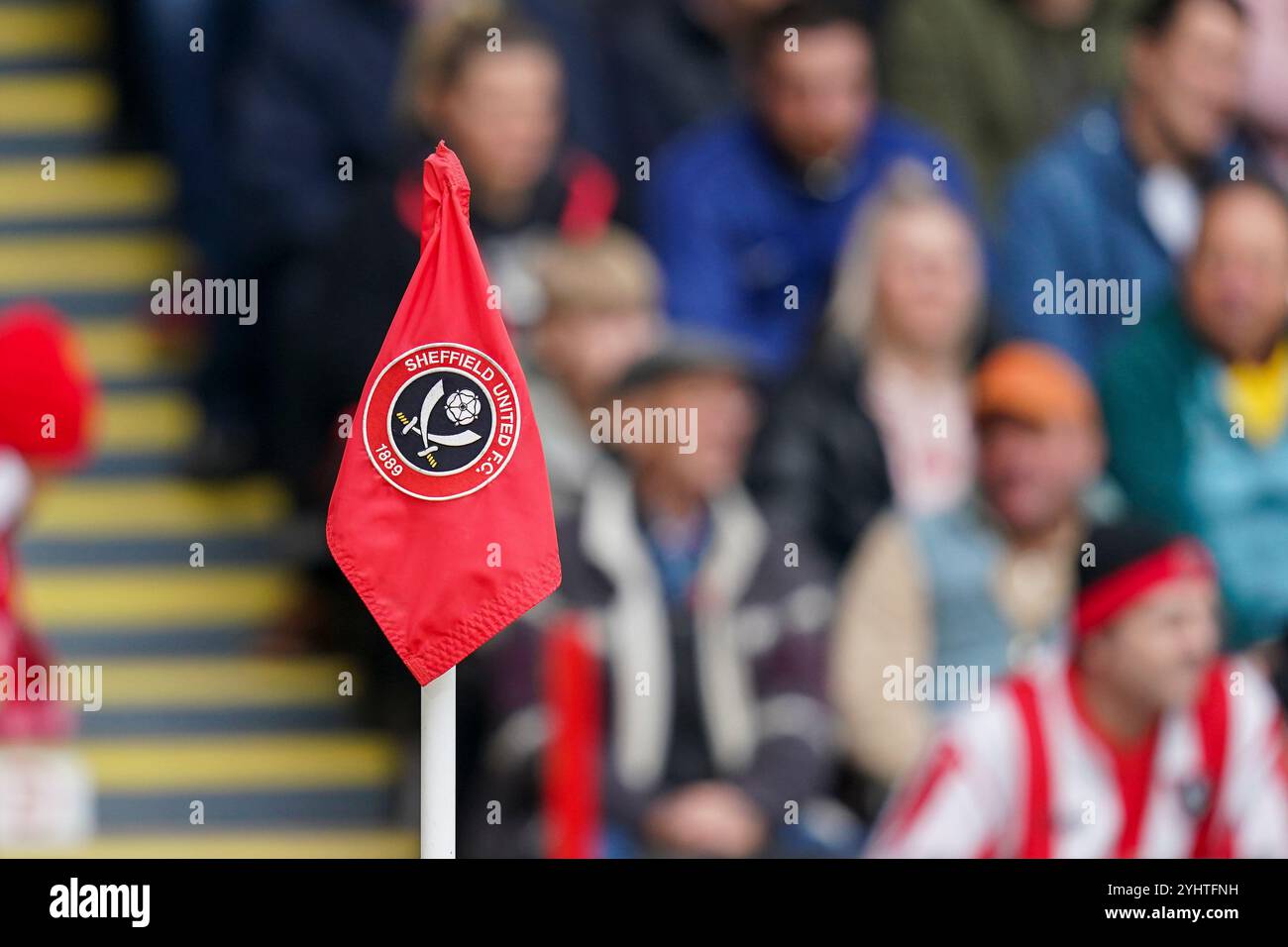 Sheffield united football badge hi-res stock photography and images - Alamy