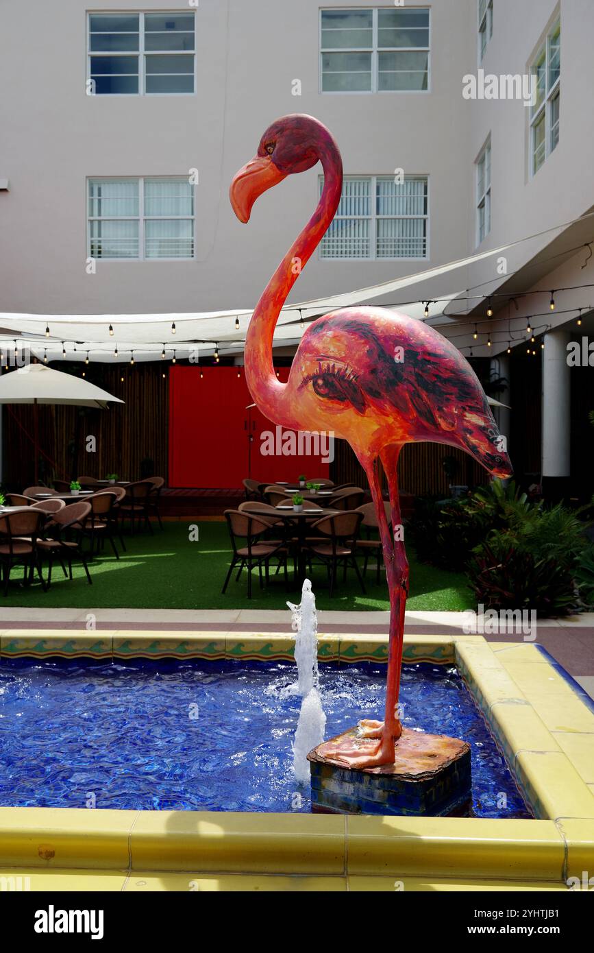 Courtyard with art miami hi-res stock photography and images - Alamy