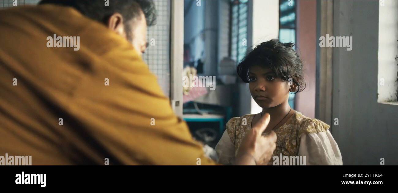 ANUJA, from left: Nagesh Bhonsle, Sajda Pathan, 2024. © Krushan Naik ...