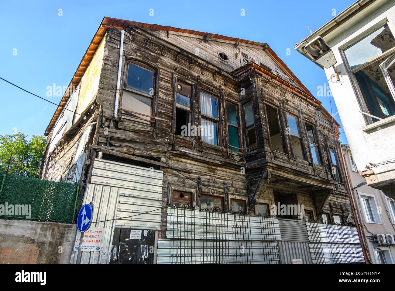 Turkish home exterior hi-res stock photography and images - Alamy