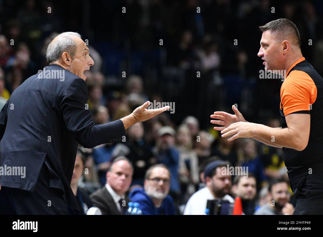 Ettore Messina (Emporio Armani Milan, Chef-Trainer) GER, ALBA Berlin ...