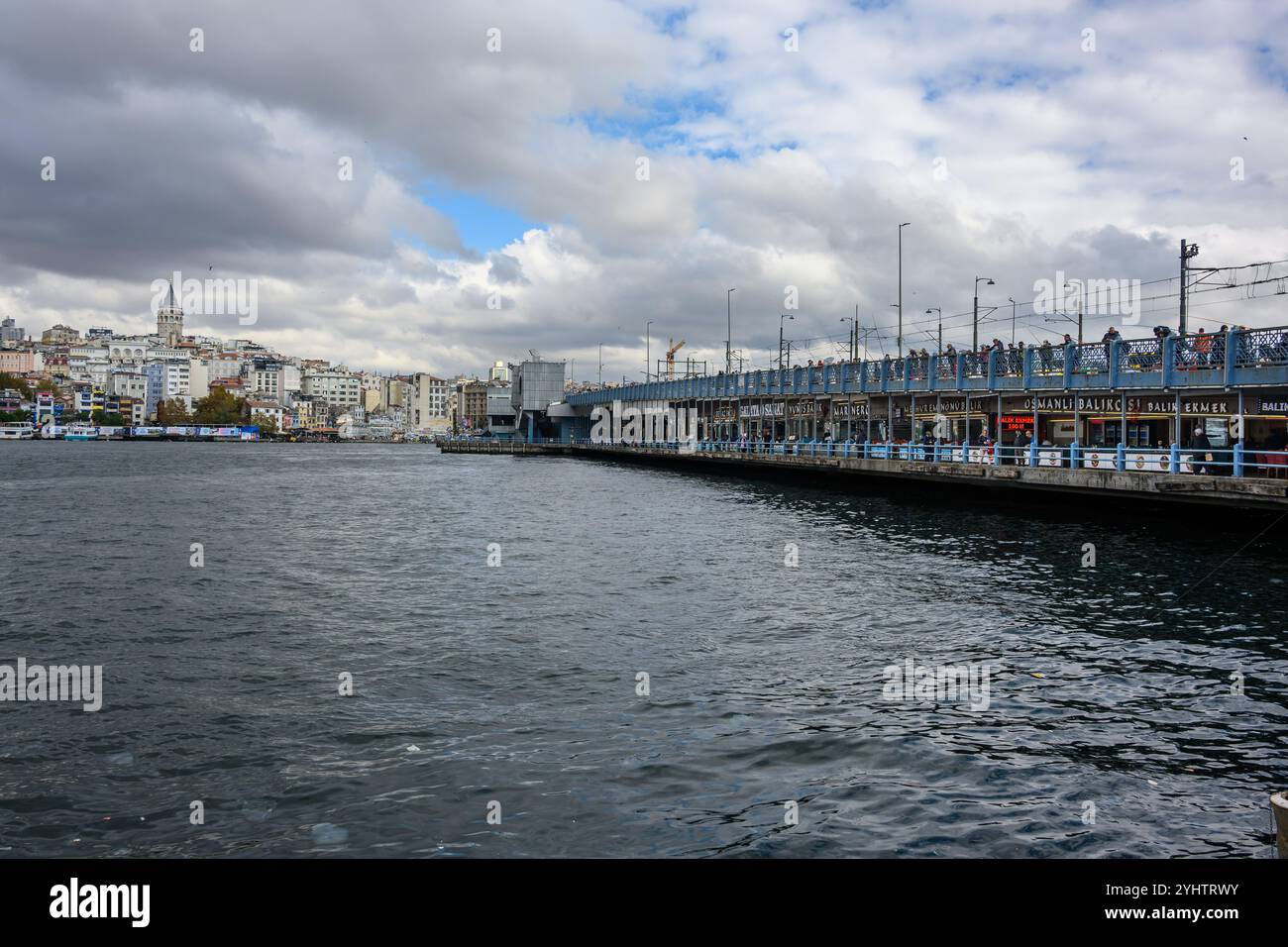 25/10/2024. Istanbul, Turkey. The Galata bridge was built by the ...