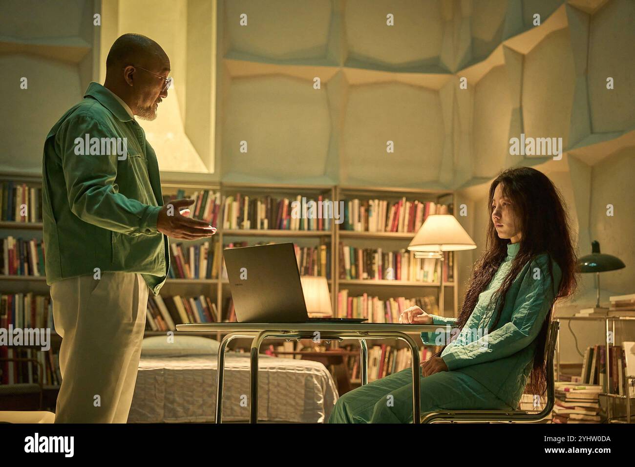 HELLBOUND, (aka JIOK), from left: LEE Dong-Hee, KIM Shin-rock, (Season ...