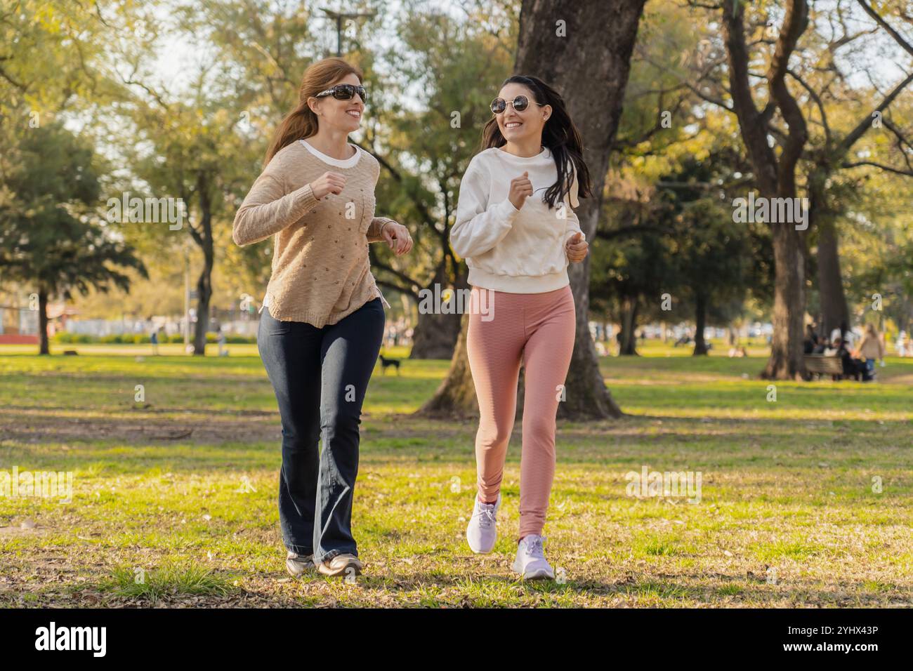 Movement through trees in park hi-res stock photography and images - Alamy