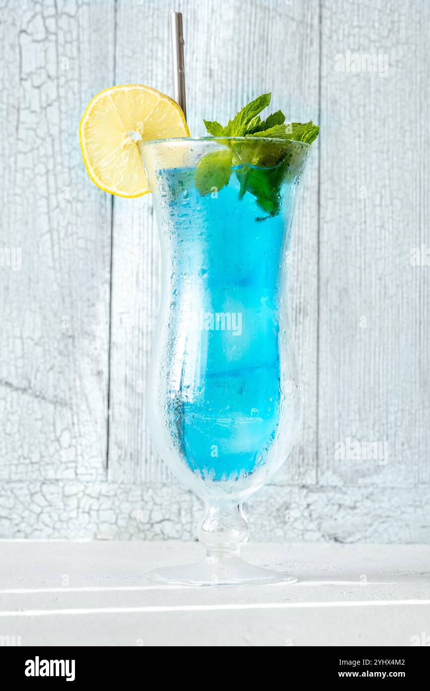 Blue lagoon cocktail highball hi-res stock photography and images - Alamy