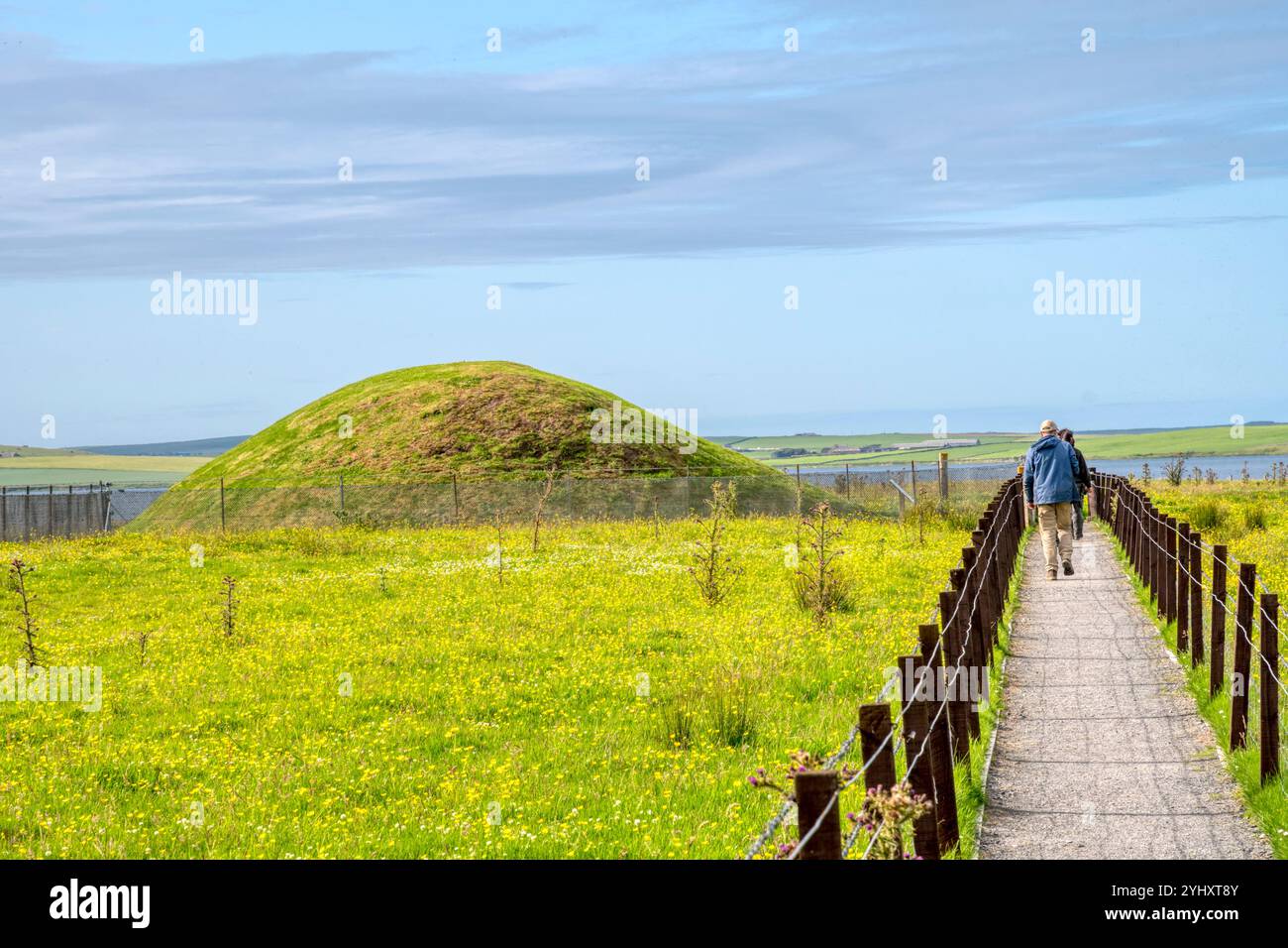 People visiting Unstan chambered cairn on Mainland Orkney Stock Photo ...