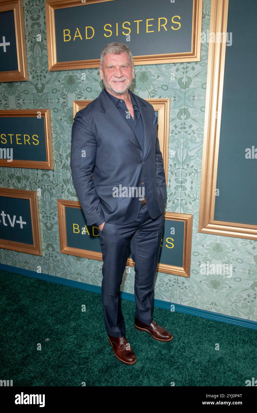 New York New York November 12 Johann Knobel Attends Apple Tv Bad