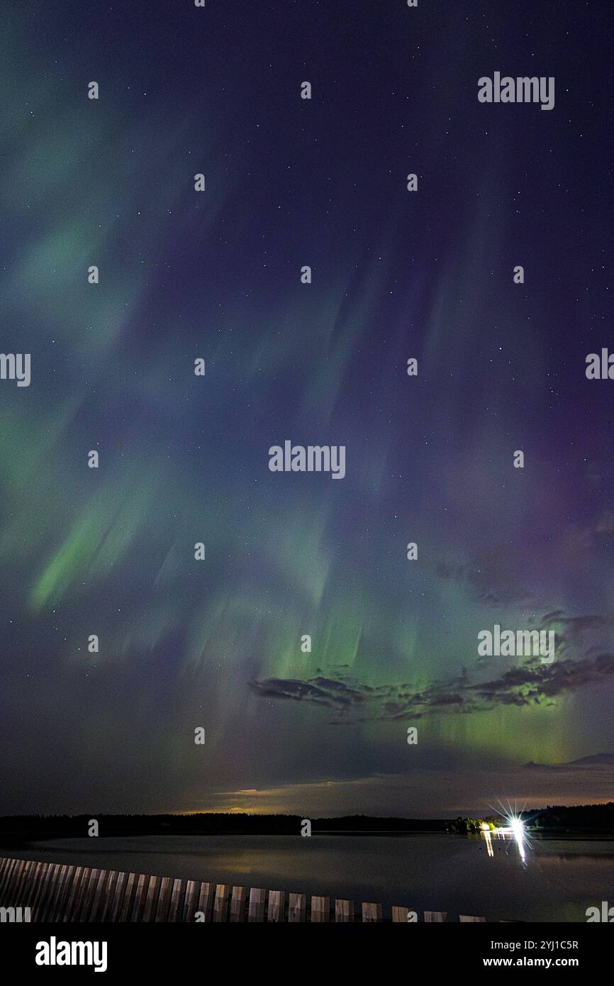 Dancing northern lights aurora hi-res stock photography and images - Alamy
