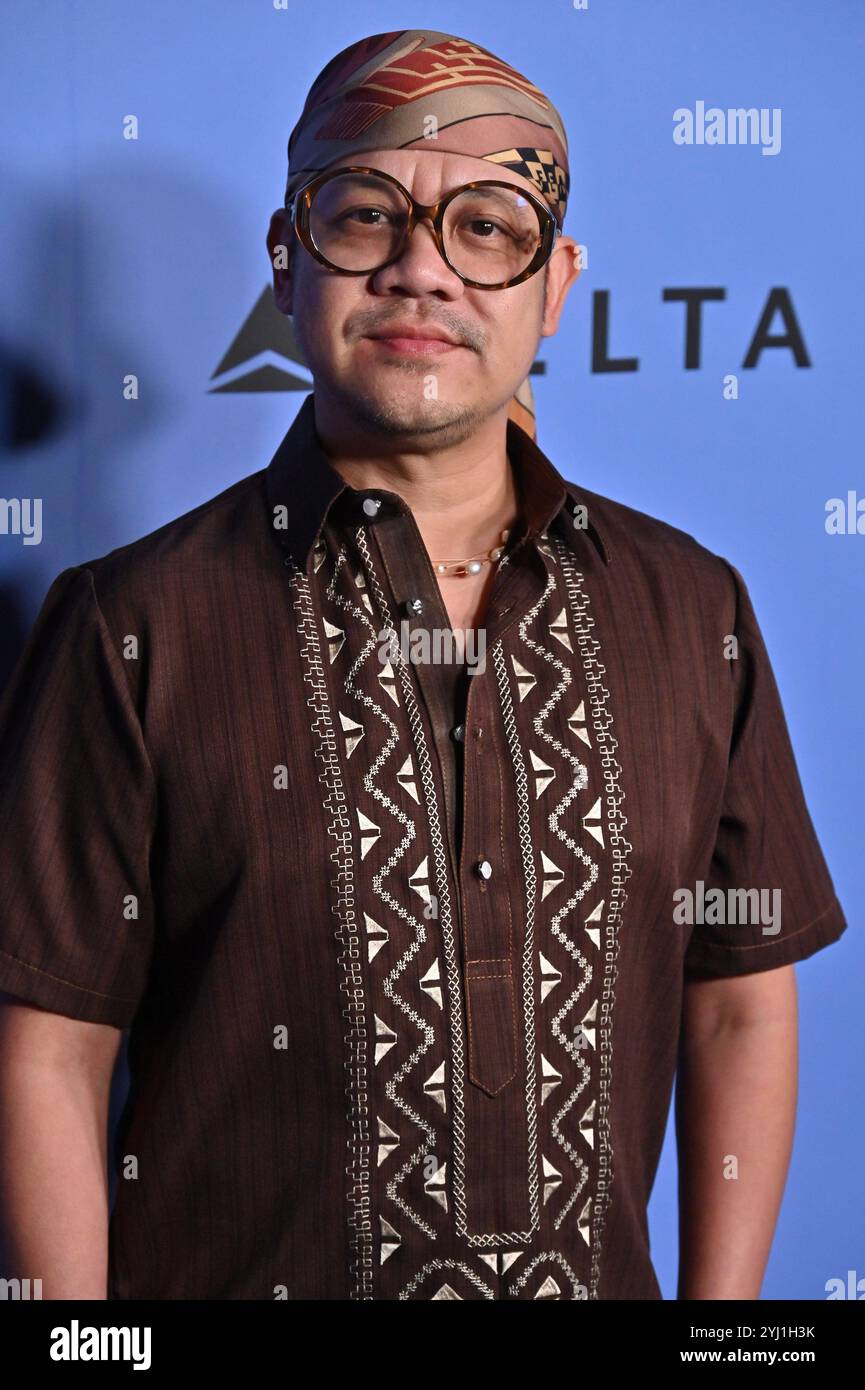 Attends the celebrity gala charity performance hi-res stock photography ...