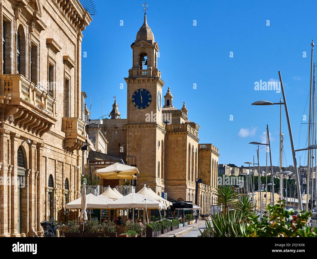 Maritime clock hi-res stock photography and images - Alamy