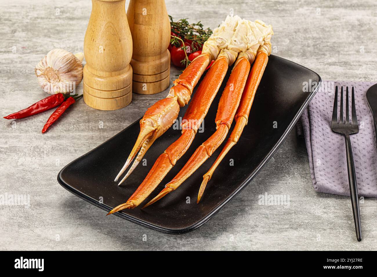 Delicous luxury boiled crab claw legs Stock Photo - Alamy