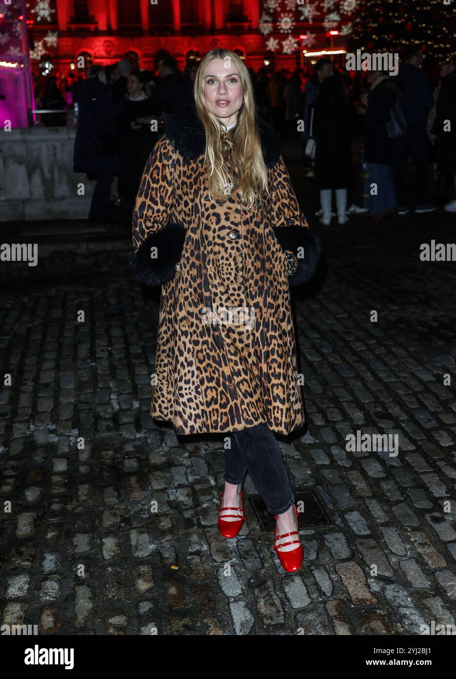 Emma louise boynton hi-res stock photography and images - Alamy