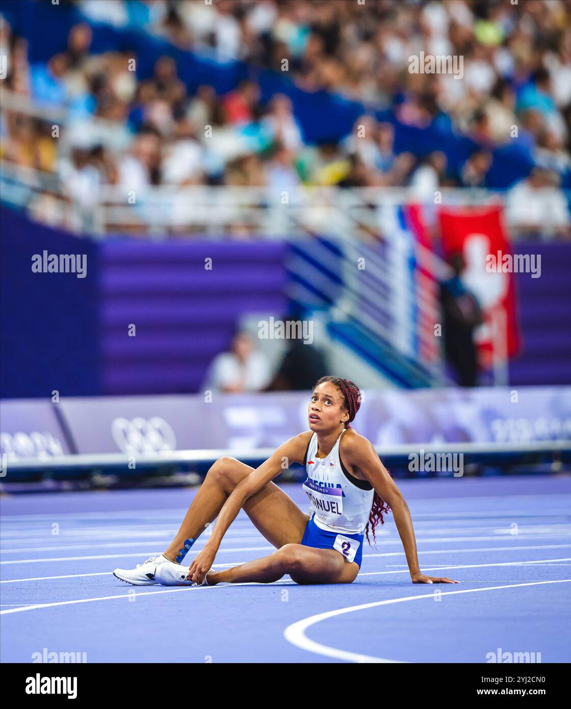 Lurdes Gloria Manuel participating in the 400 meters at the Paris 2024 ...