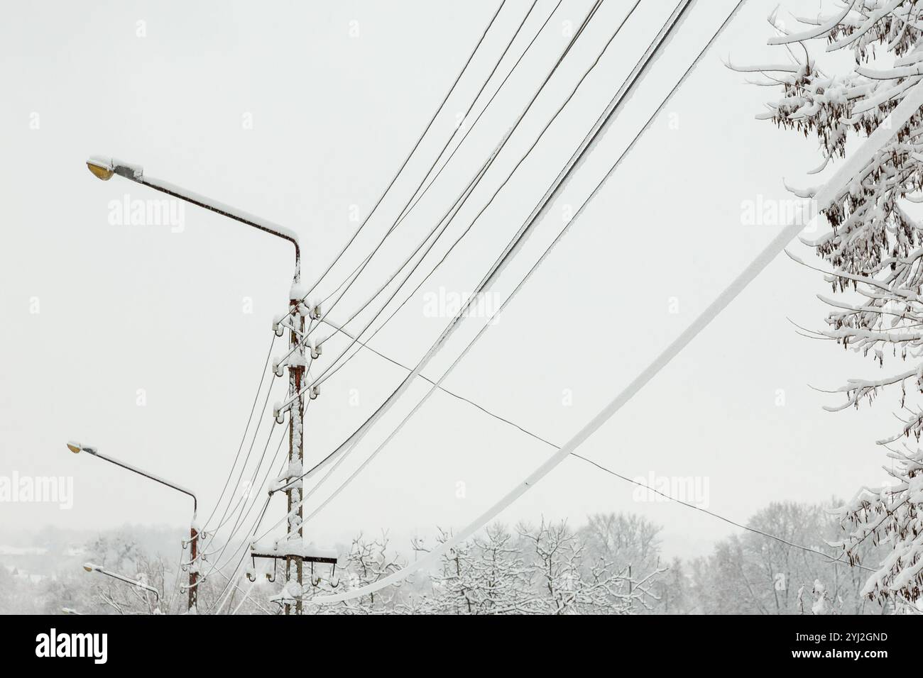 Ice power line hi-res stock photography and images - Alamy
