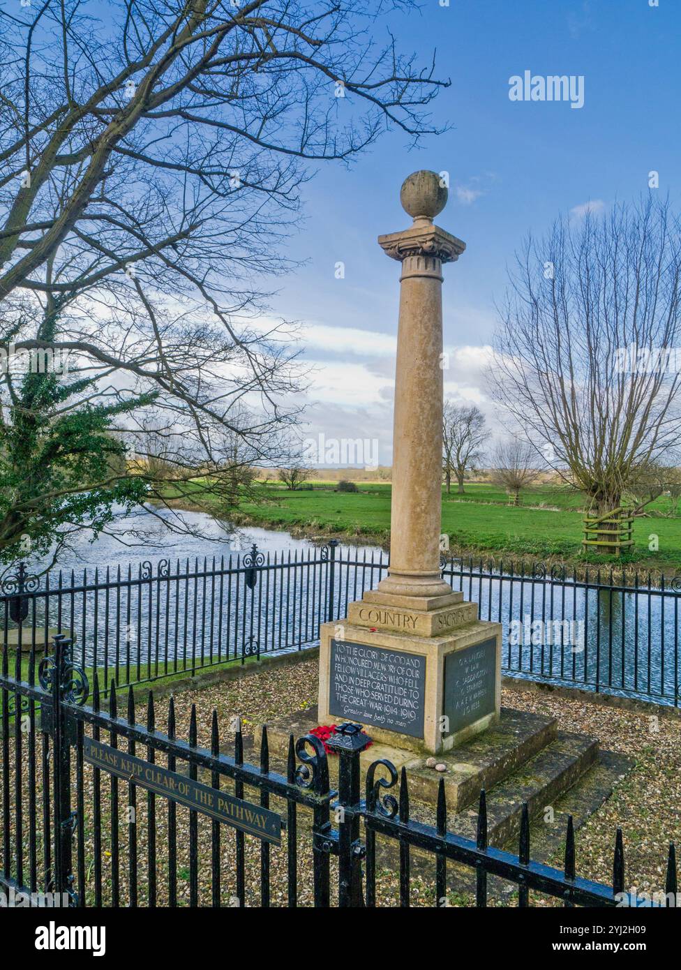 Fenced off WW1 war memorial by the side of the River Nene in the ...