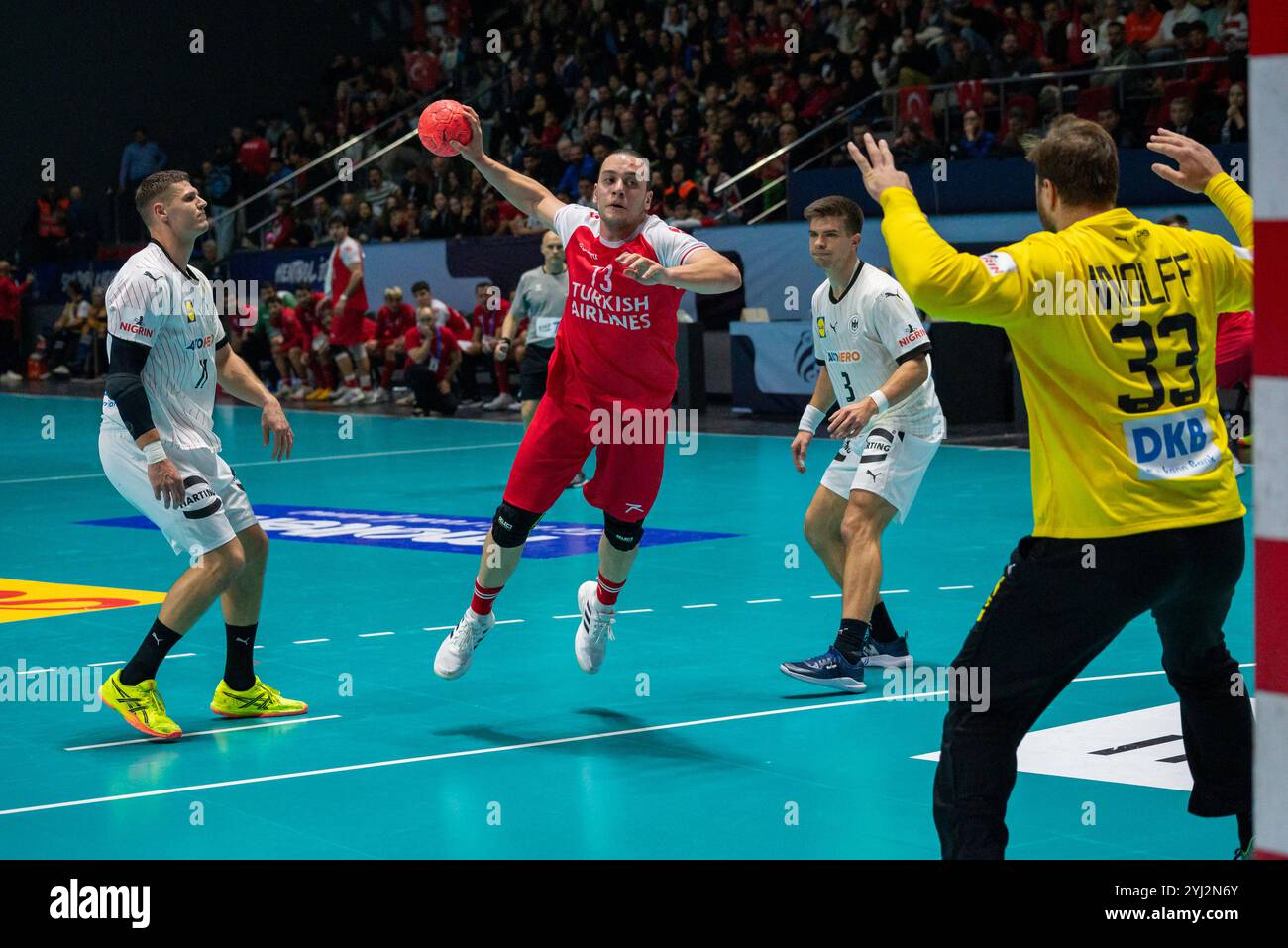 Handballpassion hi-res stock photography and images - Alamy