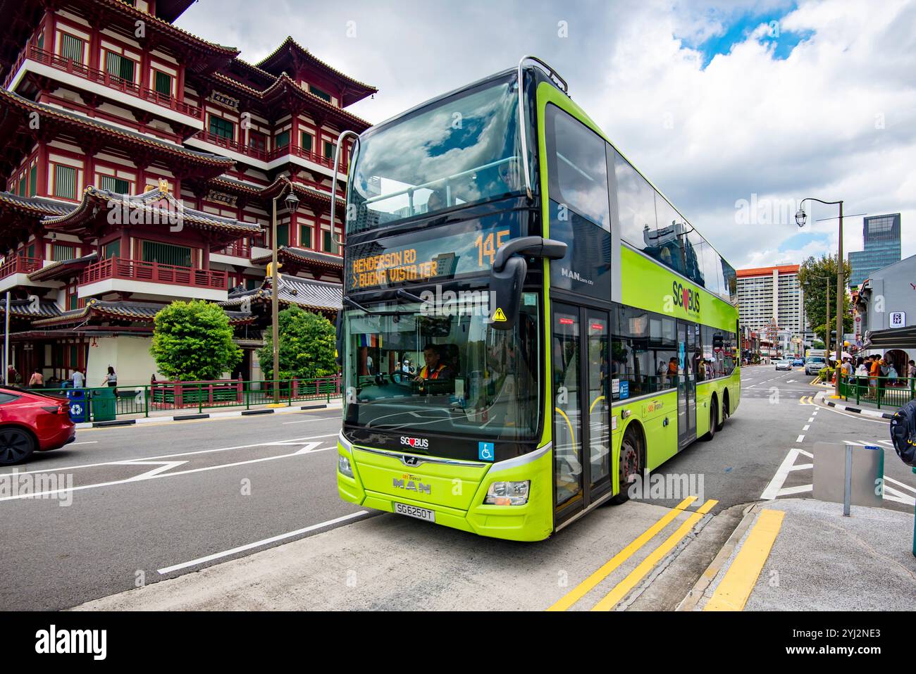 A Singapore Bus at Buddha Tooth Relic Temple. More than 576 scheduled ...