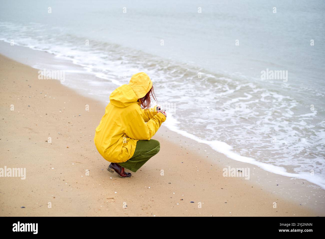 Sandy yellow beach sea hi-res stock photography and images - Alamy