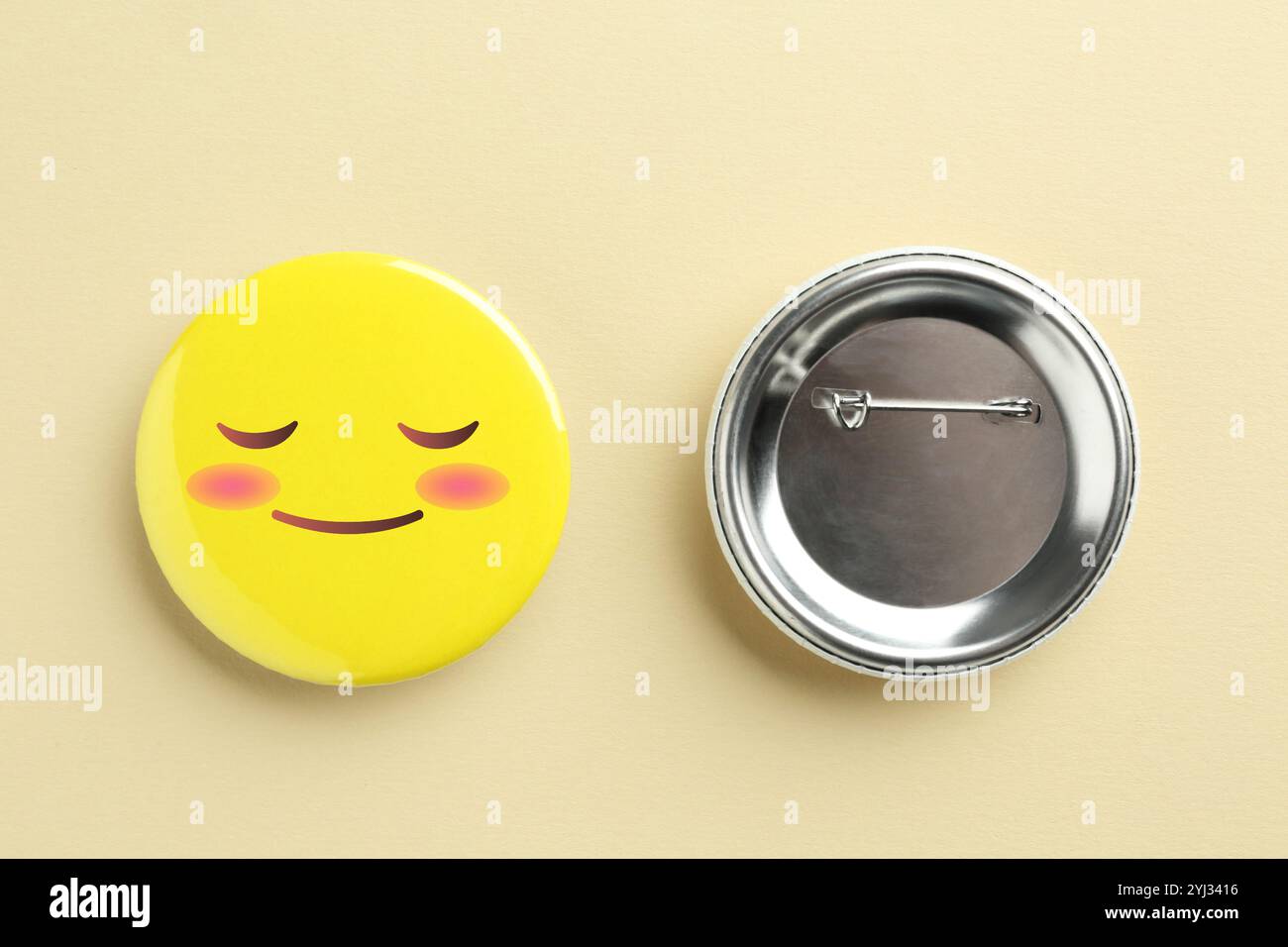 Shy circle logo hi-res stock photography and images - Alamy