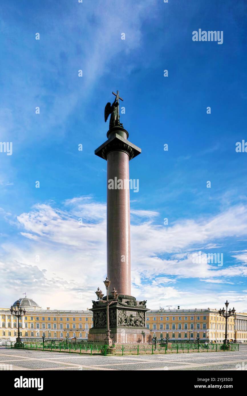 Palace square alexander column sunny hi-res stock photography and ...