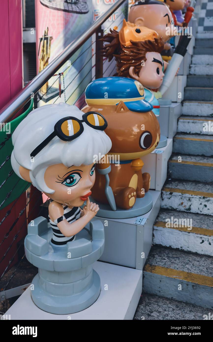 Exhibit vibrant colors hi-res stock photography and images - Alamy