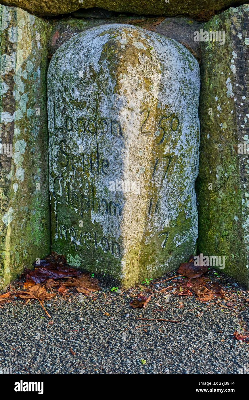 Roadside milestone distance marker hi-res stock photography and images ...