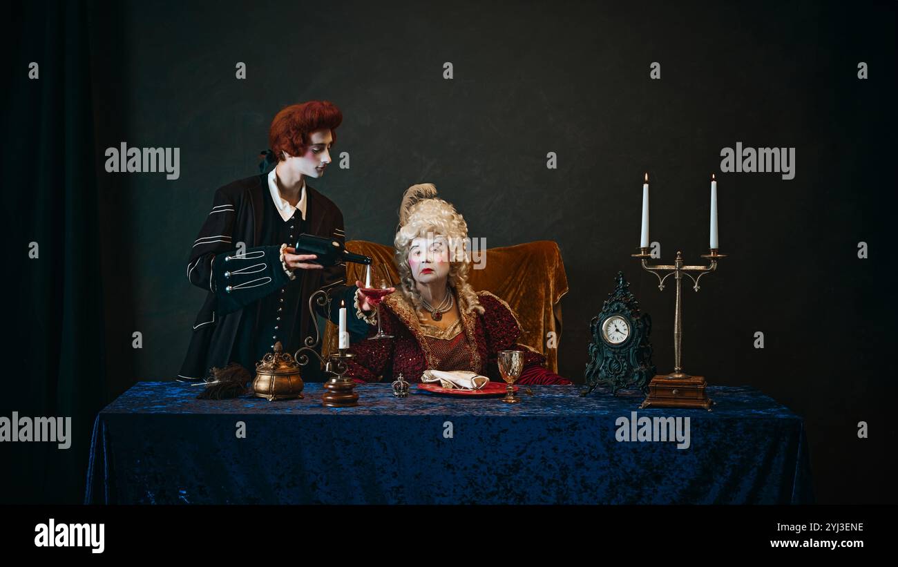 Weird wig hi-res stock photography and images - Alamy