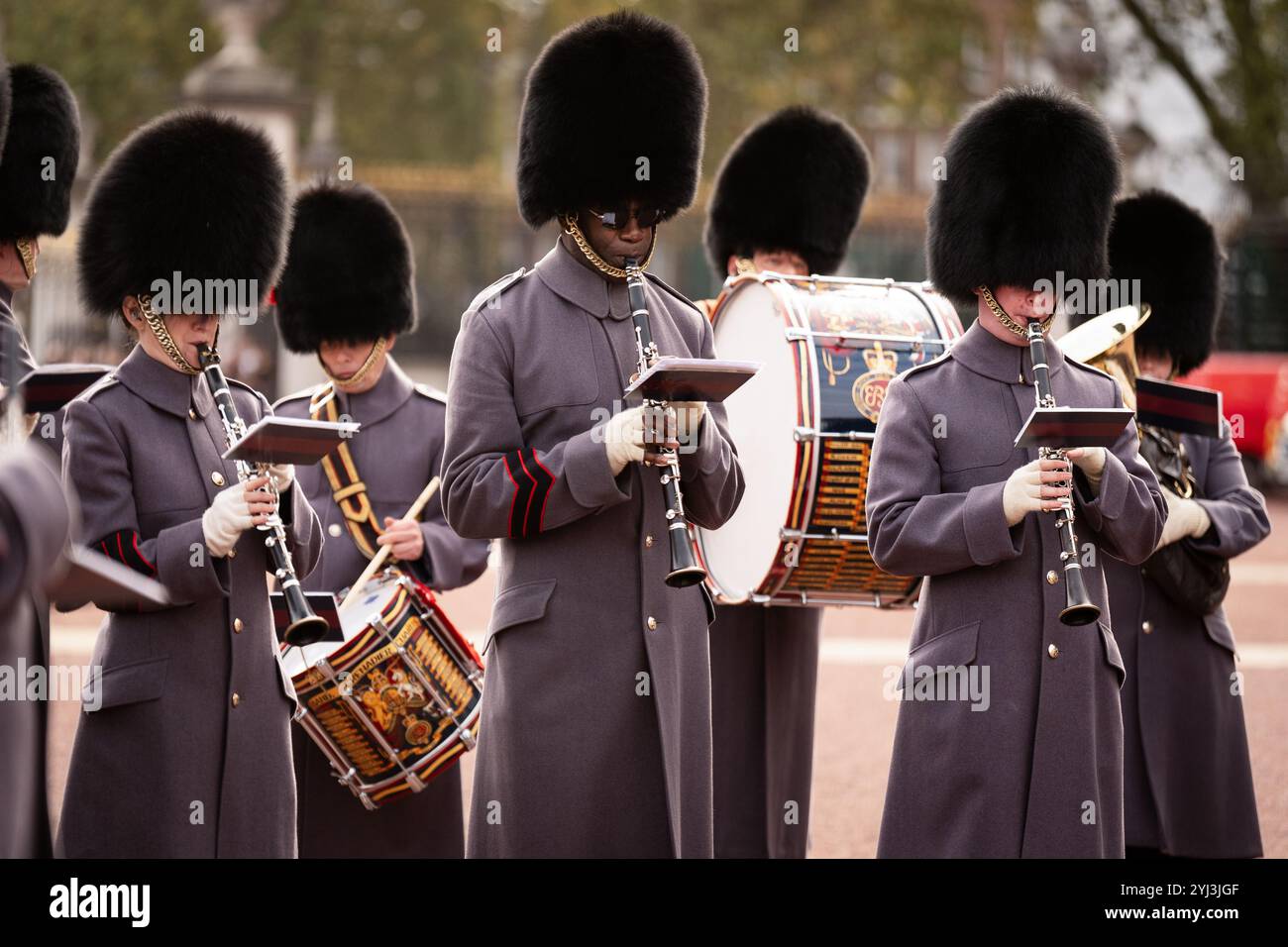 Band of the Grenadier Guards perform iconic film and TV tunes during ...