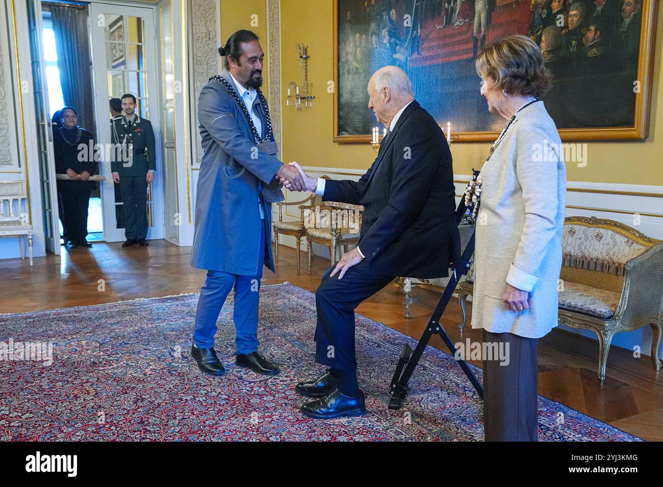 Norway's King Harald, centre, and Queen Sonja, right, welcome Miguel ...