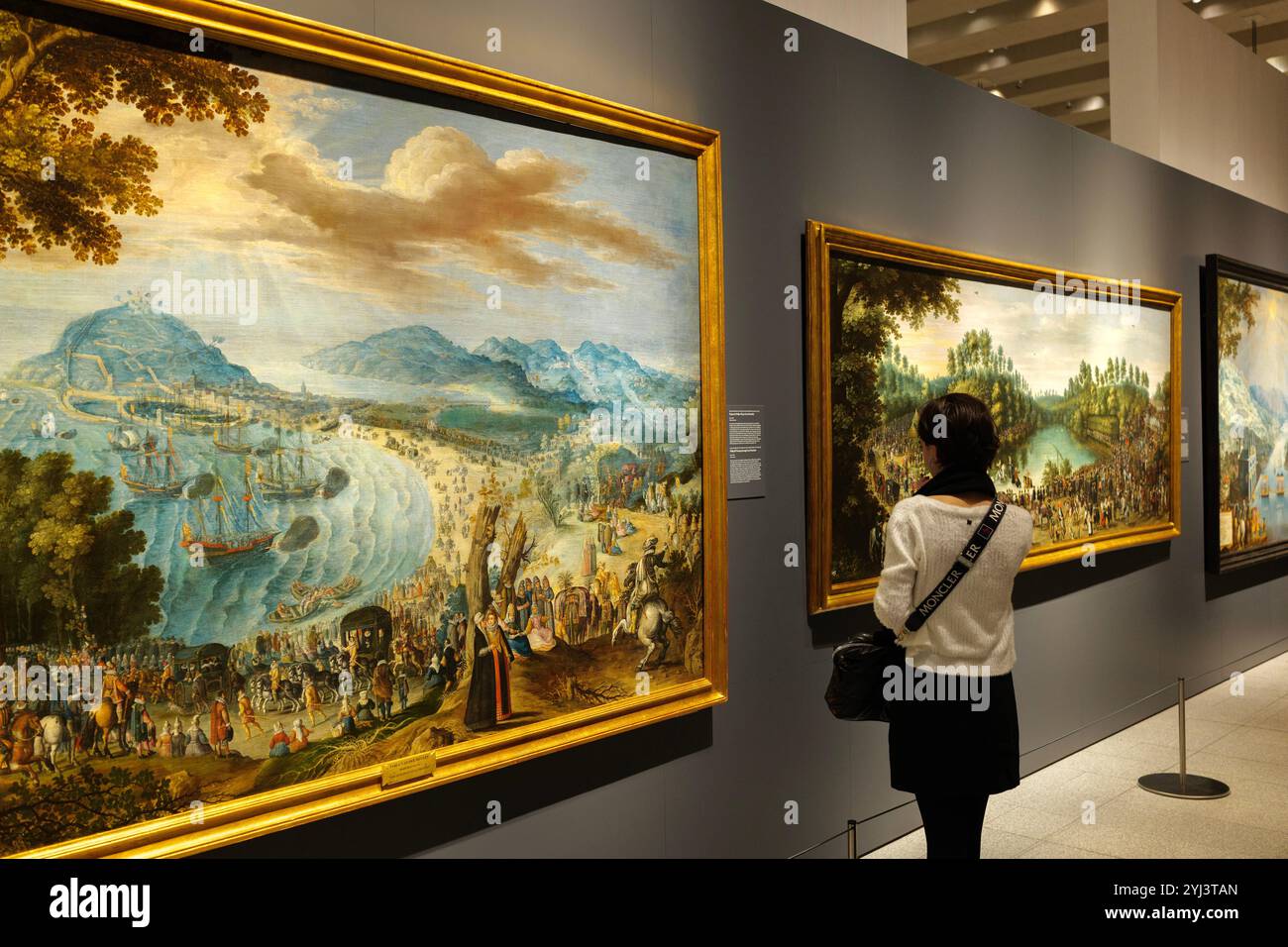 Colecciones habsburg hi-res stock photography and images - Alamy